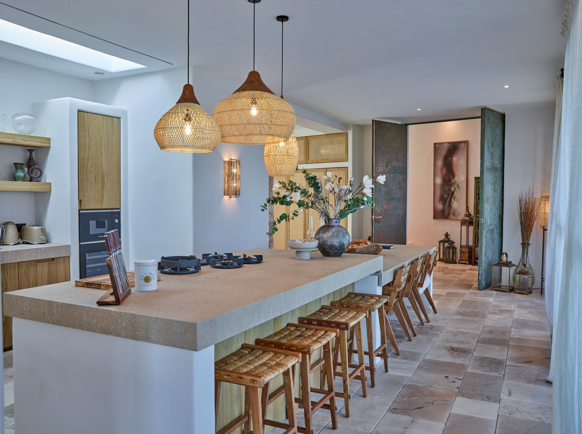 The Blue Pearl – Pearls of property wisdom - Ibiza Style